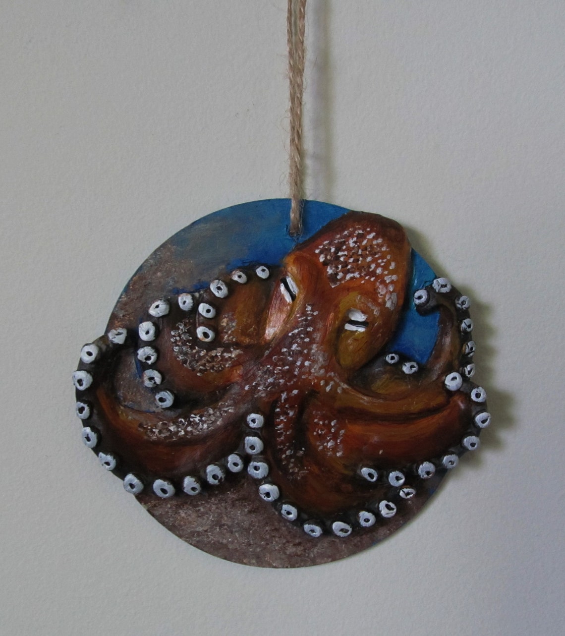 Kokos Octopus Bas Relief dekorative Hand geformt Ton Ornament - Etsy.de