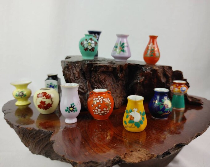 Boxed Set of Twelve Tiny Vintage Hand Painted Micro MORIMOTO TOEN Vases ...