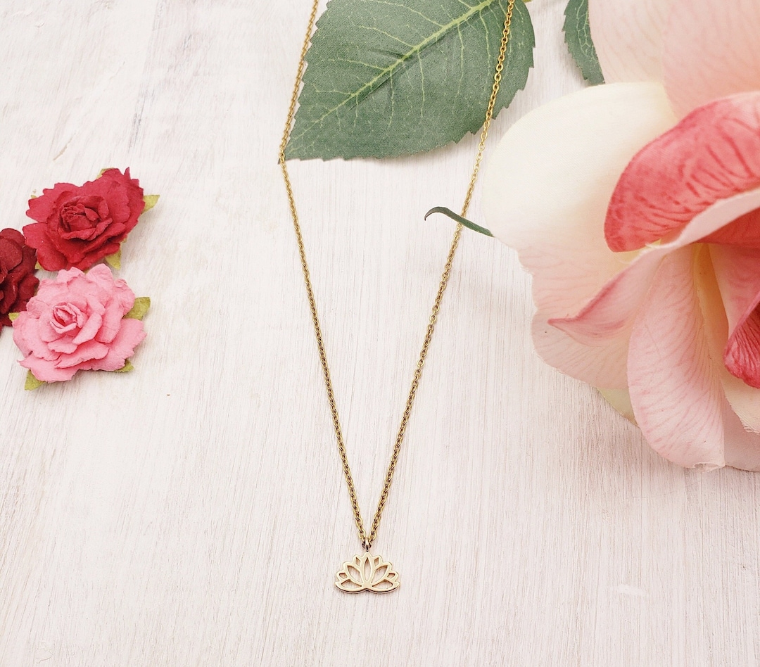 18K Gold Lotus Necklace, Dainty Gold Lotus Necklace, Gift for Sizter ...