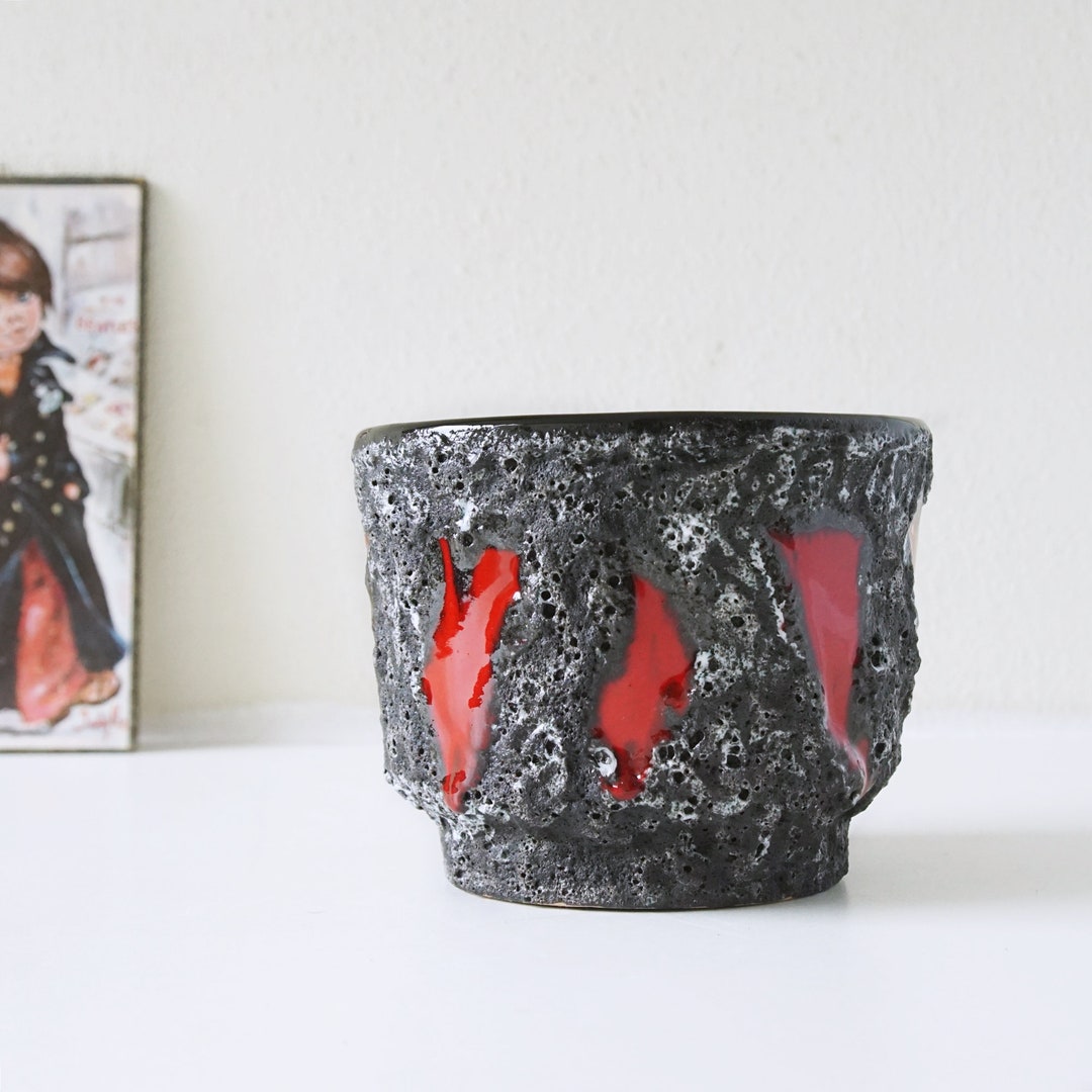 Red and Black Mid Century Fat Lava Planter, Italian Pottery - Etsy