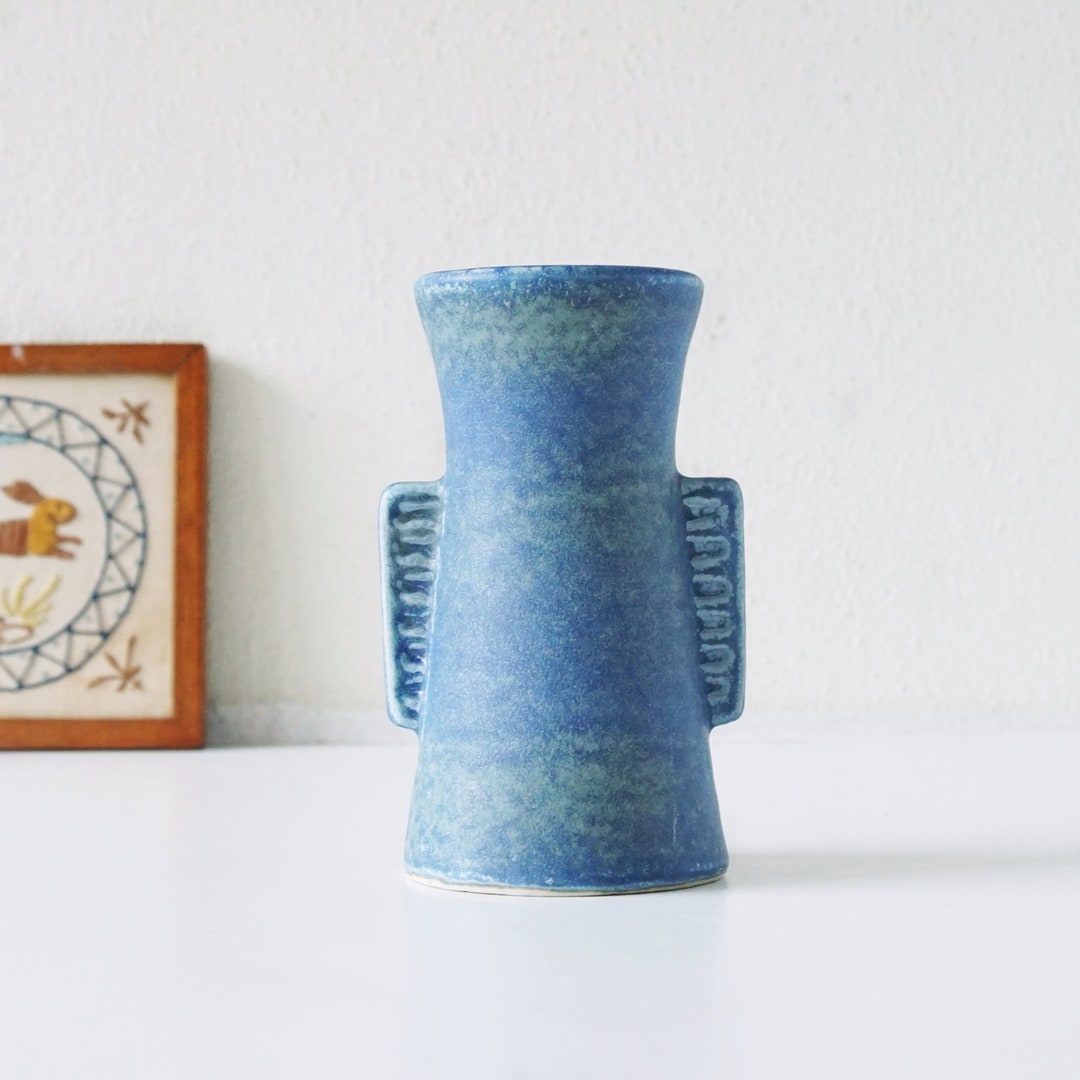 MATT CAMPS Blue Mid Century Vase for Loré Beesel, Dutch Pottery - Etsy
