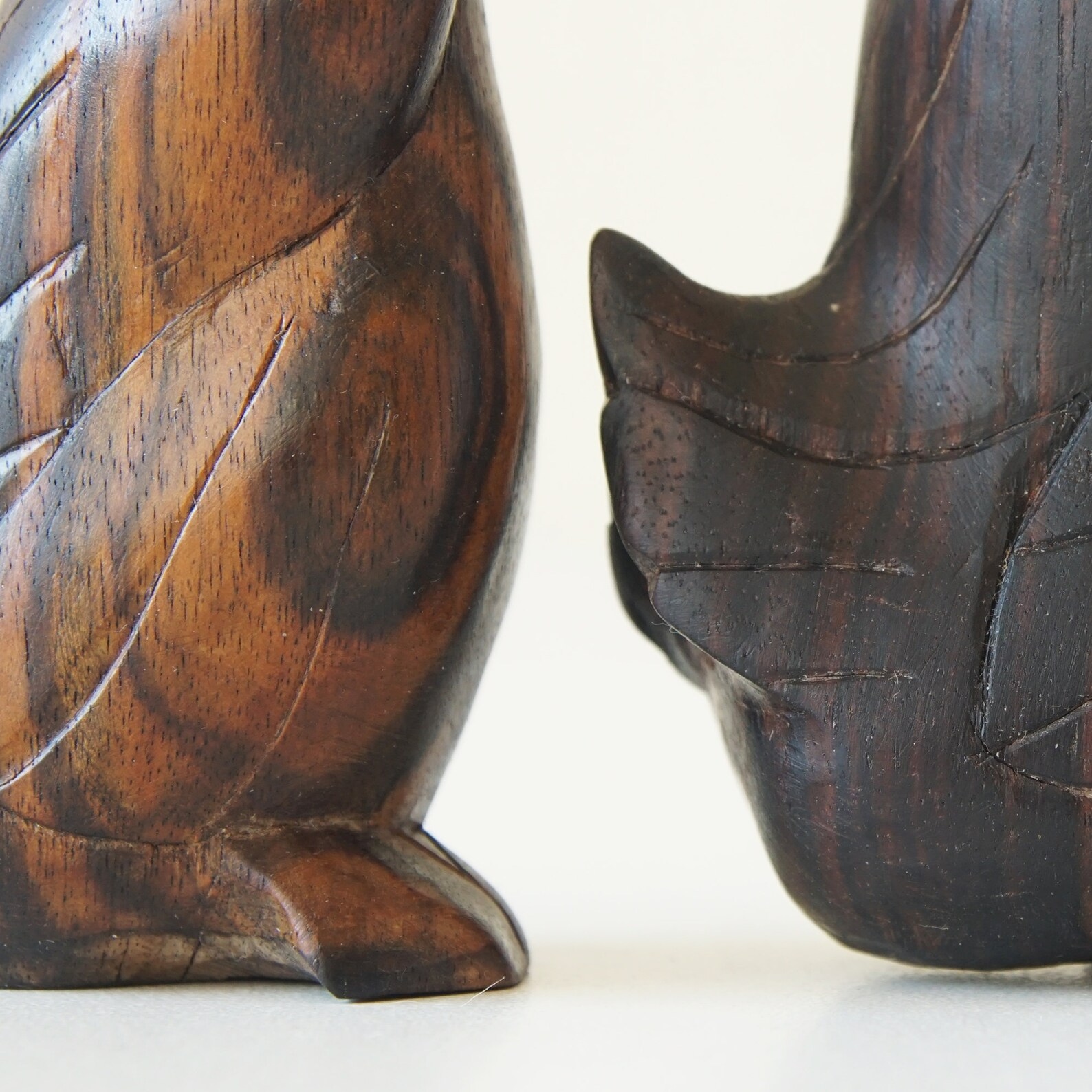 Pair of Vintage Hand carved Wooden Bird Figurines. - Etsy
