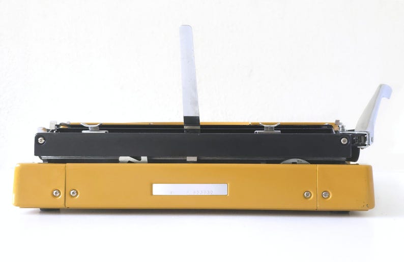 Vintage Sperry Remington Typewriter L Burnt Yellow, Professional ...