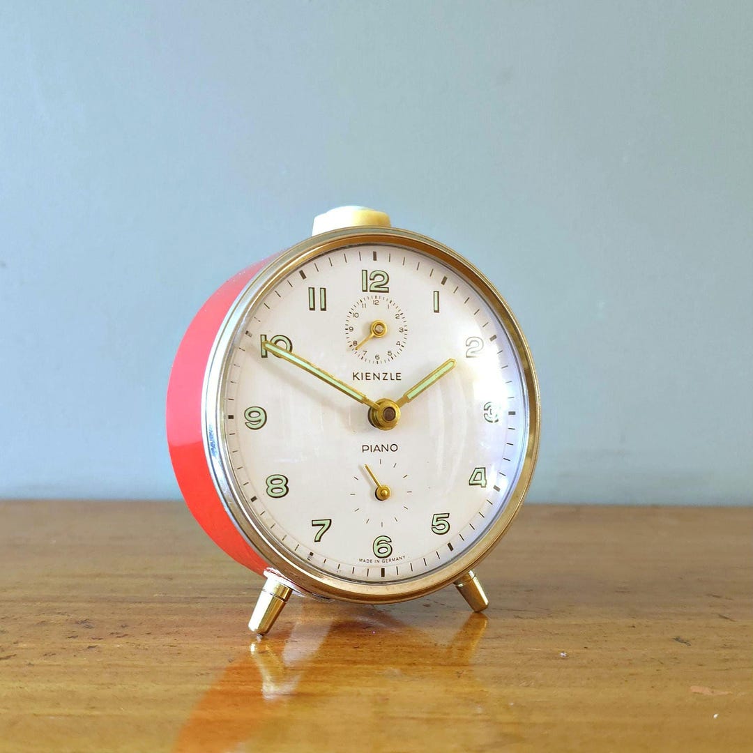 KIENZLE Red Metal Mid Century Alarm Clock, Germany - Etsy