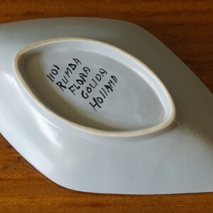 FLORA GOUDA Rumba, off White Mid Century Dish, Colorful Abstract Decor ...