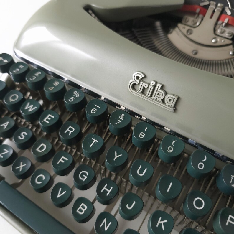Erika Model 10 1960s Portable Typewriter L Serviced - Etsy