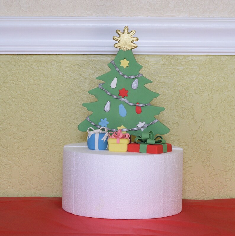 Christmas Tree With Fondant / Gum Paste Gift Wrapped Boxes for - Etsy