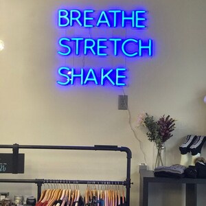 Neon Sign Custom LED Neon Sign, Quote, Inspiration, Letter Lights ...