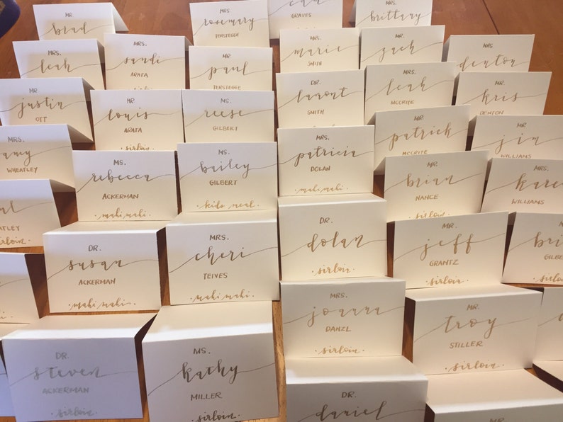 Custom Calligraphy Placecards - Etsy