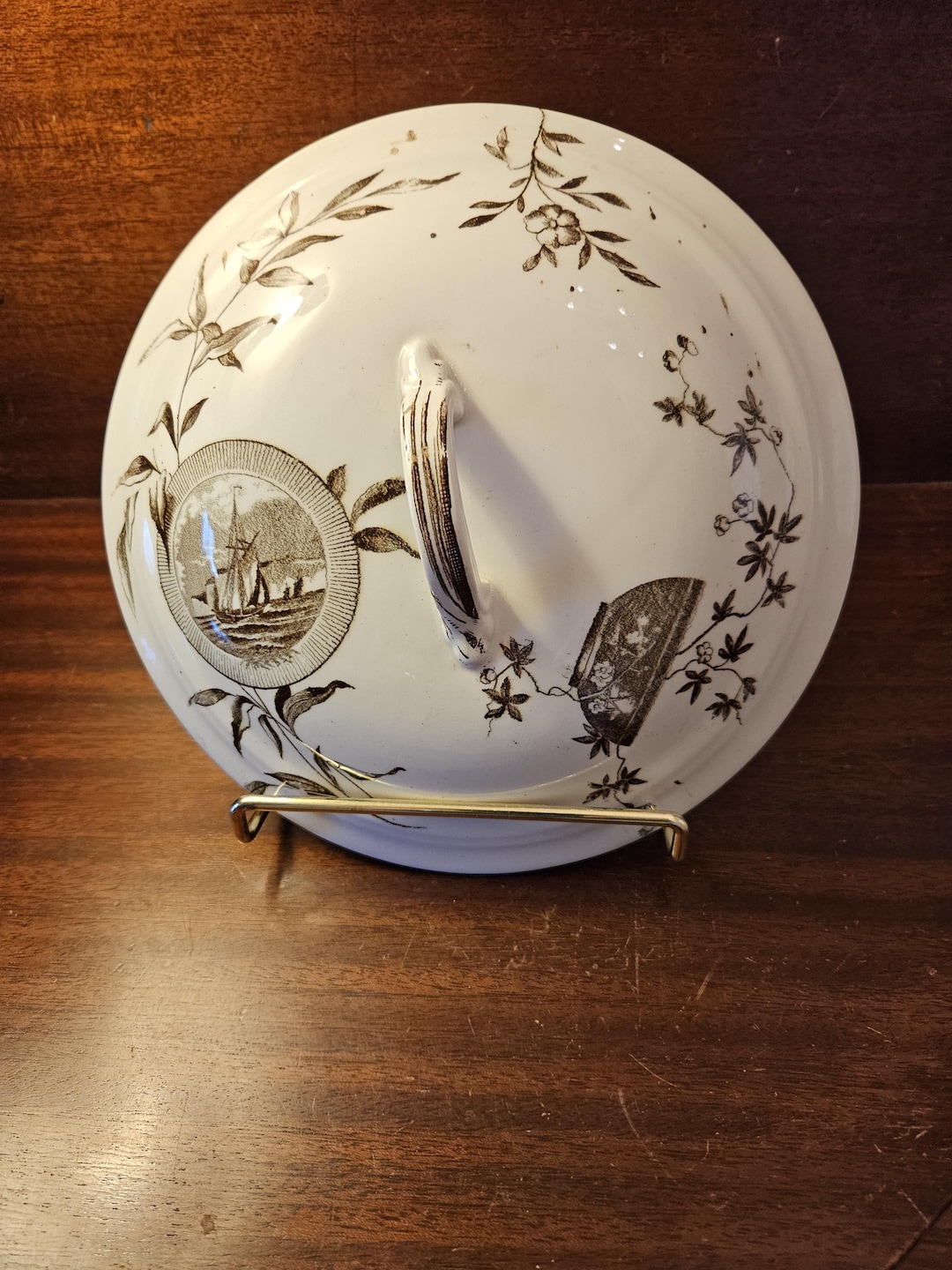 Vintage Chamber Pot Lid - C. 1890 - Cute Bathroom Decor for Wall ...