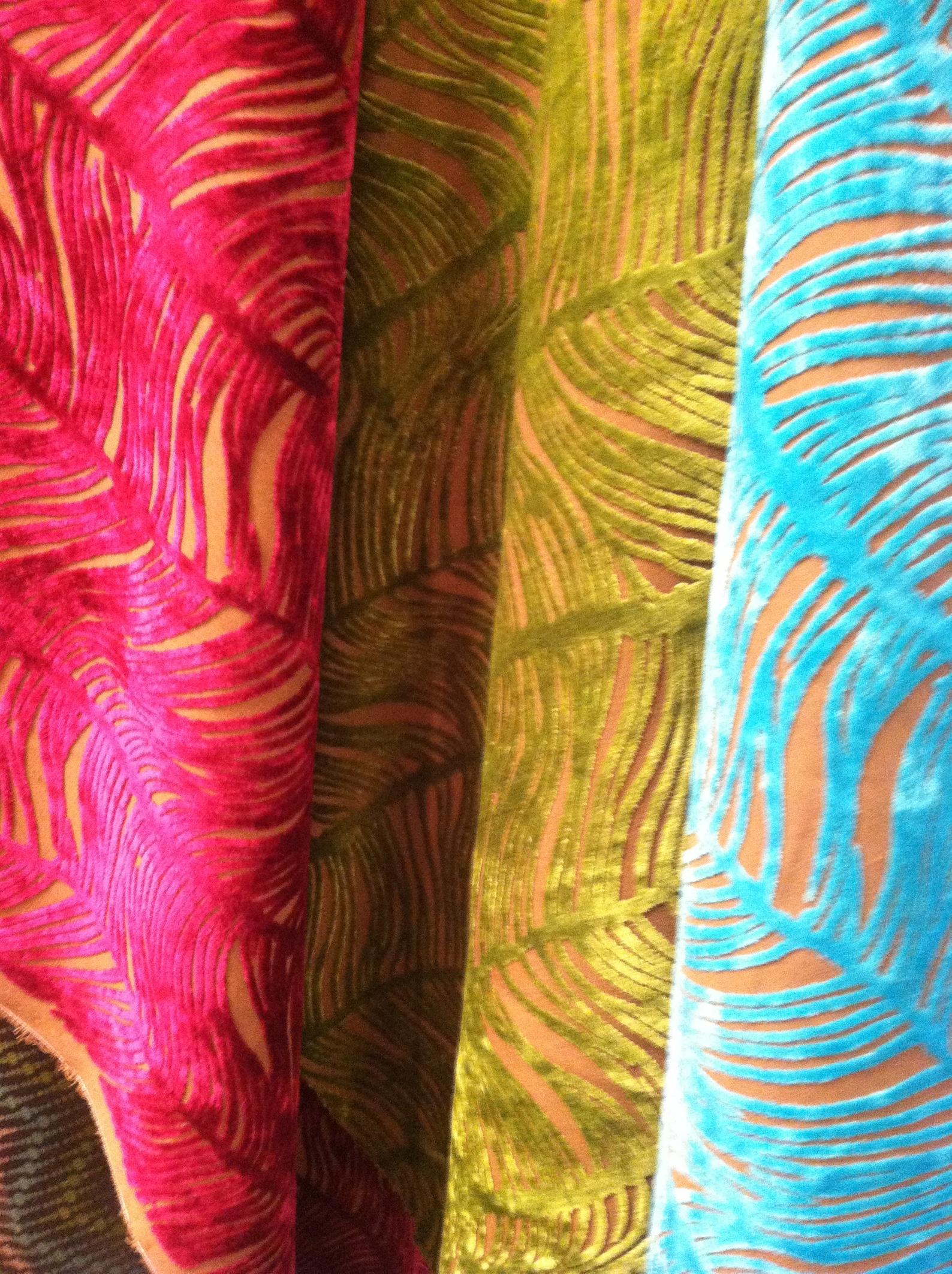 Viscose Poly Rayon Cut Velvet Burnout With Feather Pattern in Pastel ...