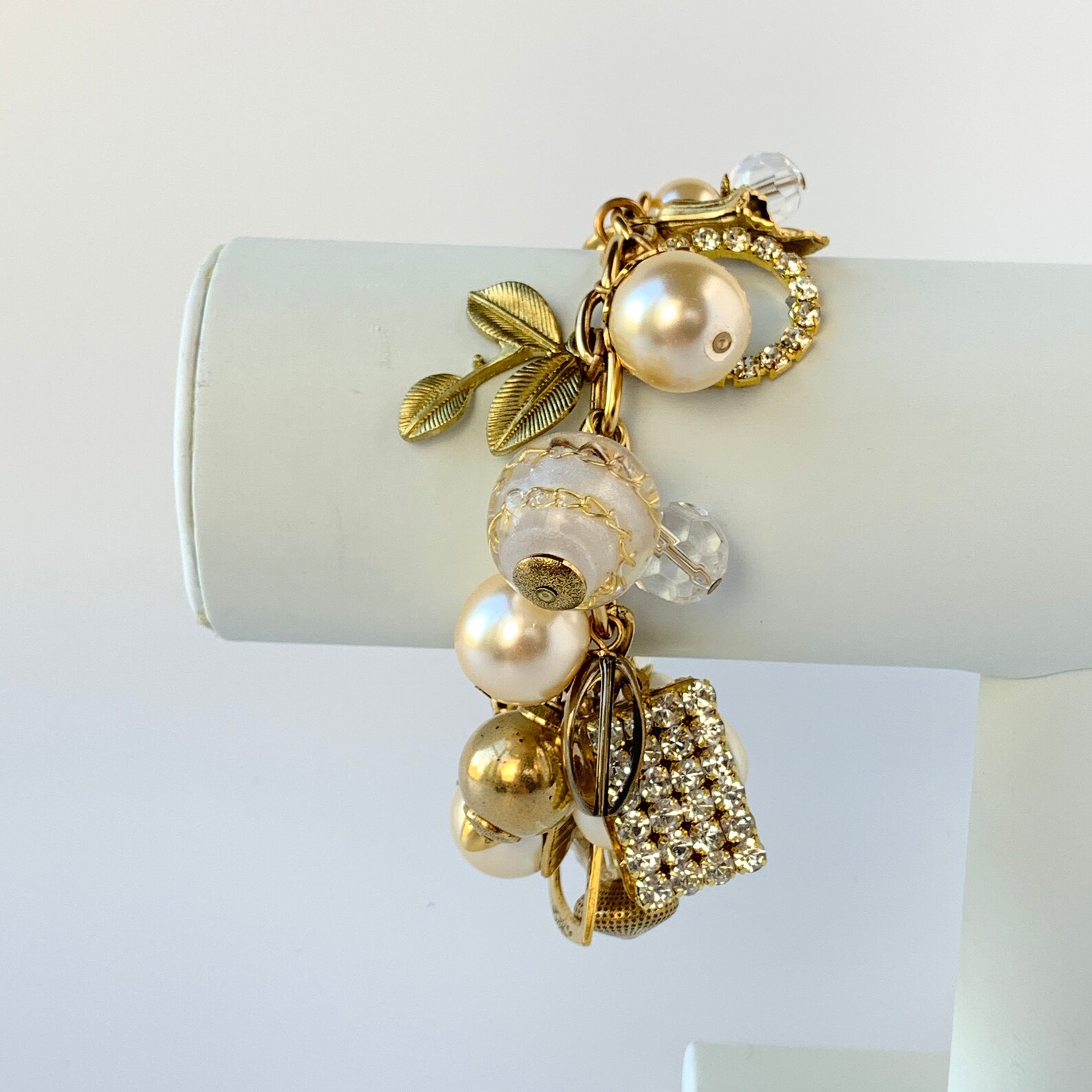 Lenora Dame Classic Pearl Bauble Charm Bracelet - Etsy