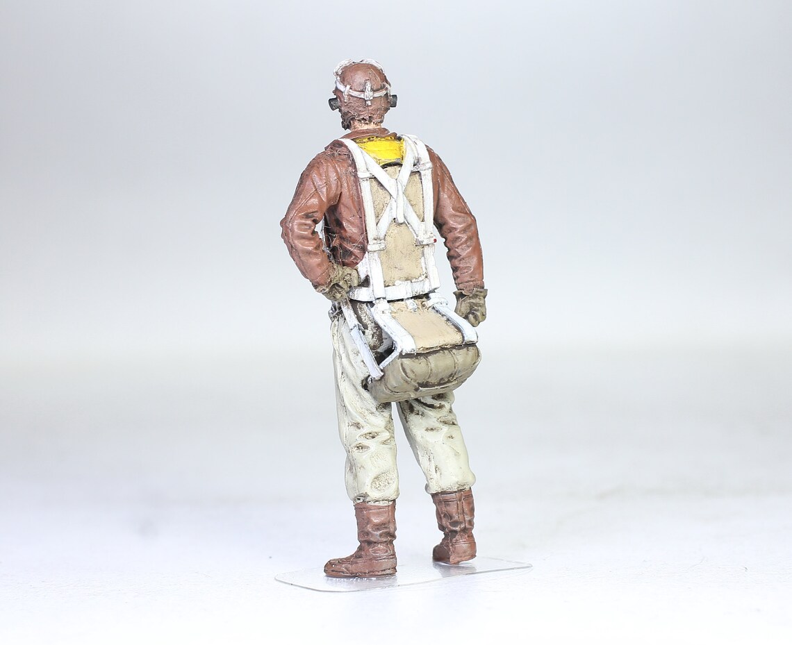 Painted Figure USAAF Pilot WWII 1:32 Scale built and Painted - Etsy
