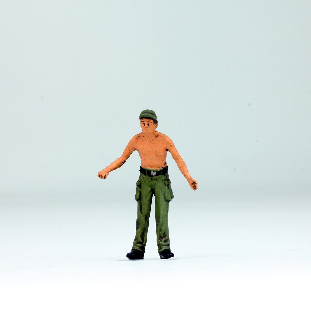 Painted Figure USAAF Ground Crew WWII (set 3) 1:48 (built and Painted ...