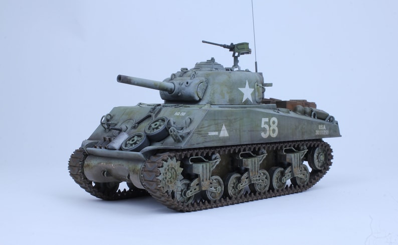Probuilt Model M4A3 Sherman Tank /w 105mm WW2 1:35 built and Painted by ...