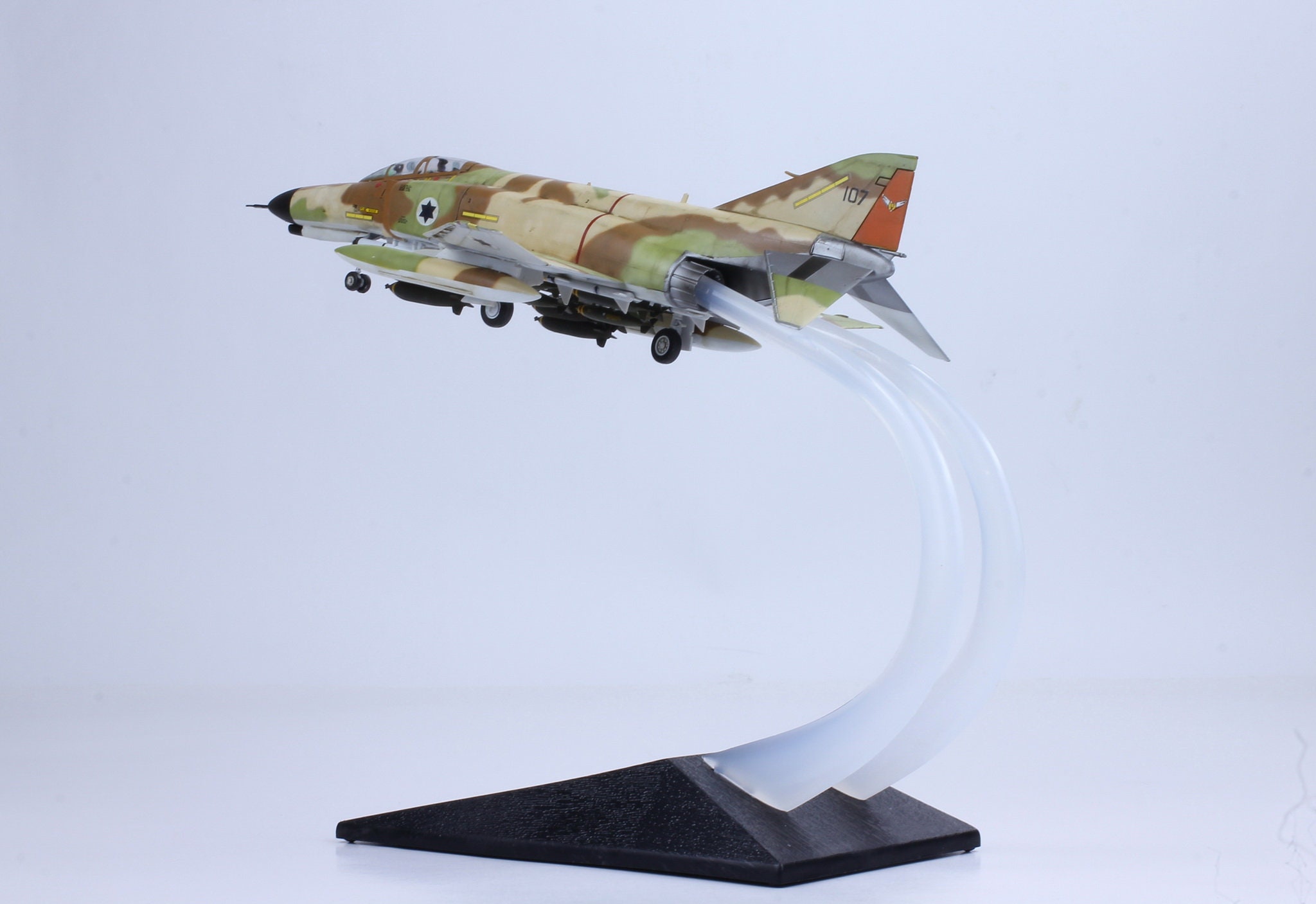 IDF F-4E Phantom /w Display Stand, Israeli Air Force 1:72 built and ...