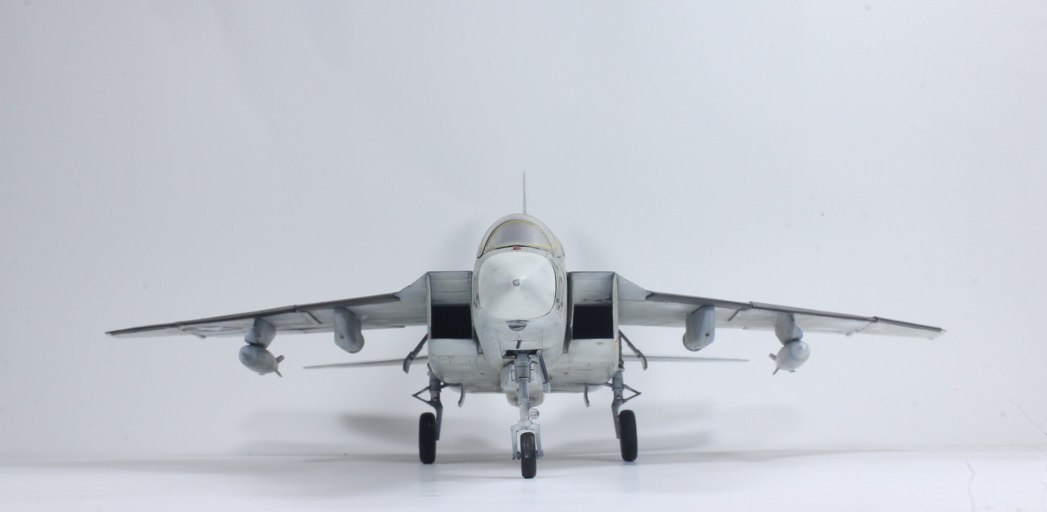US Navy RA-5C Vigilante Vietnam War 1:48 built and Painted by ...
