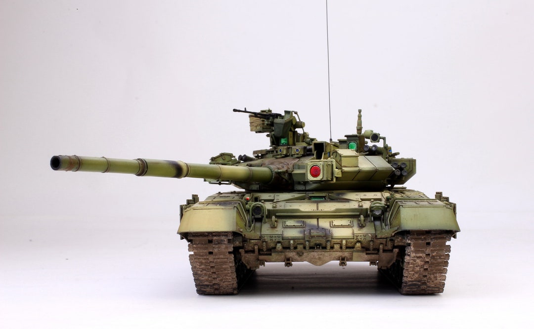 Russian T-90A MBT 1:35 Tank Model built and Painted by Professional Skills - Etsy