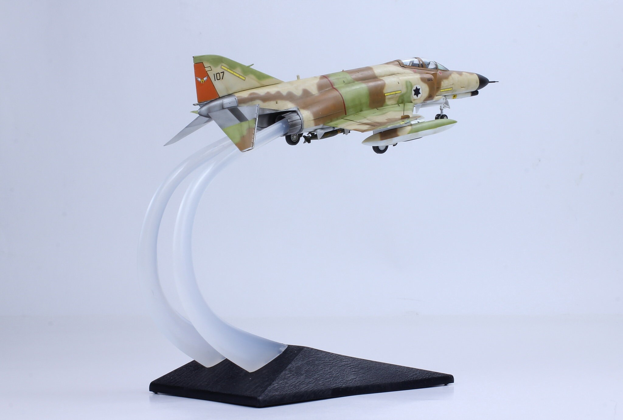 IDF F-4E Phantom /w Display Stand, Israeli Air Force 1:72 built and ...
