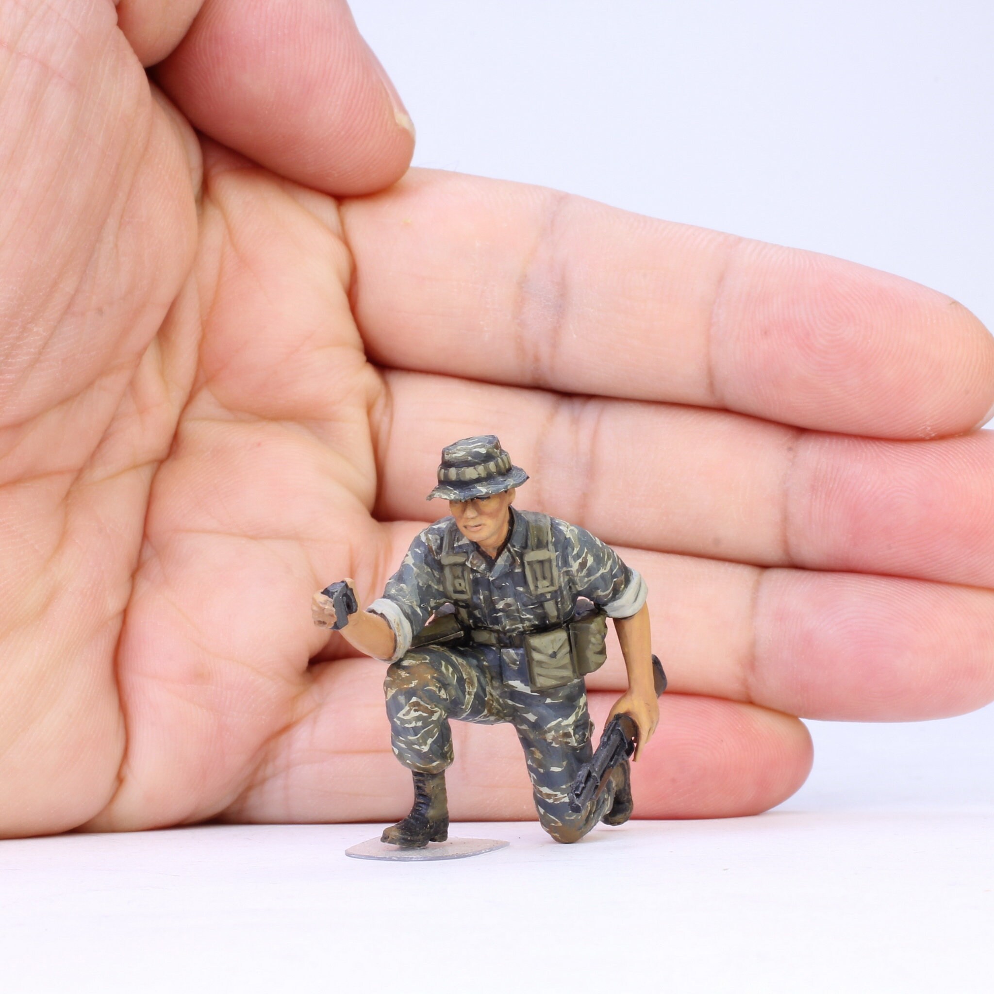 Pro-painted US Army Special Force Fighting in Vietnam War, 1:35 Scale ...