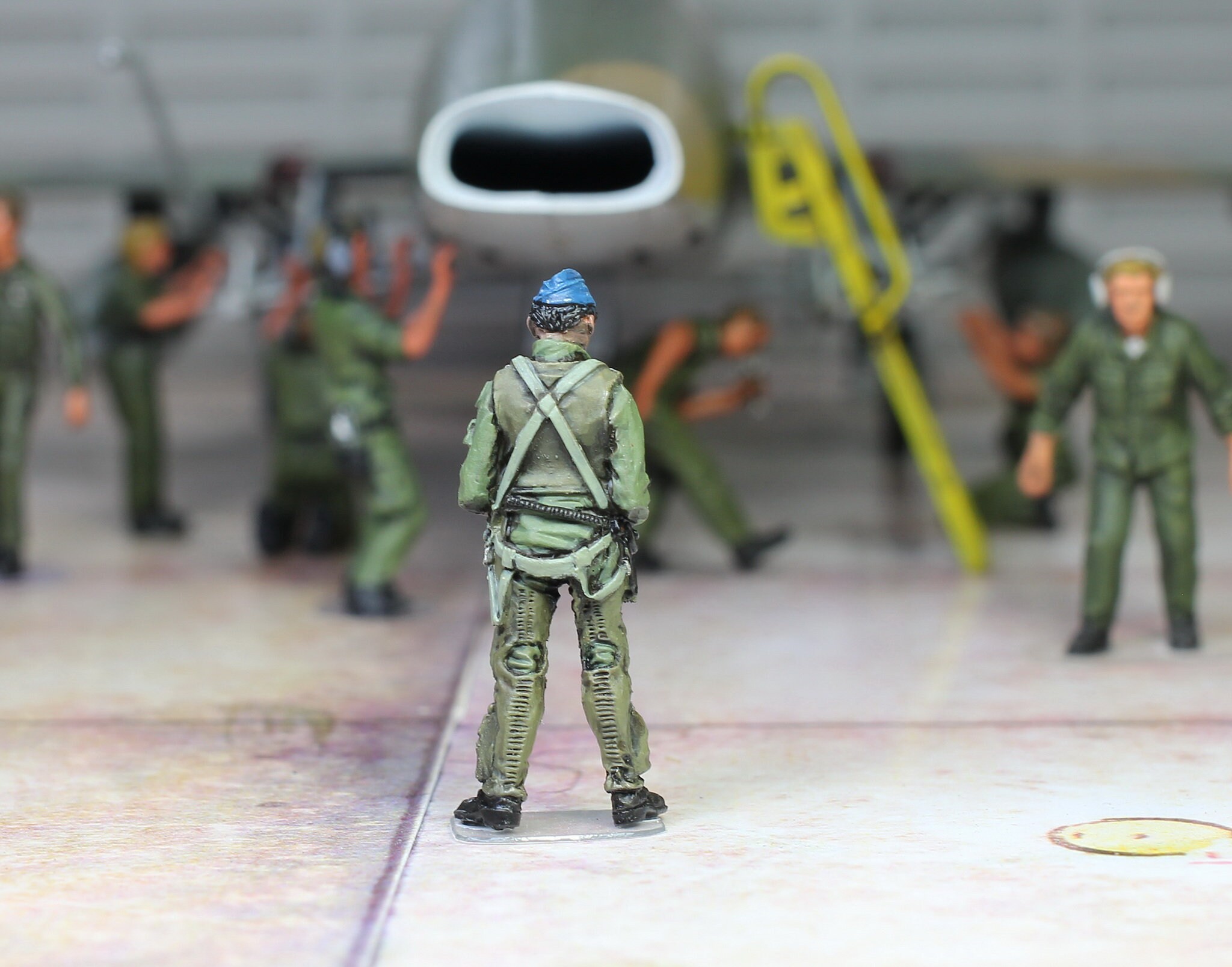 Painted Figure USAF Pilot 1:48 built and Painted by - Etsy