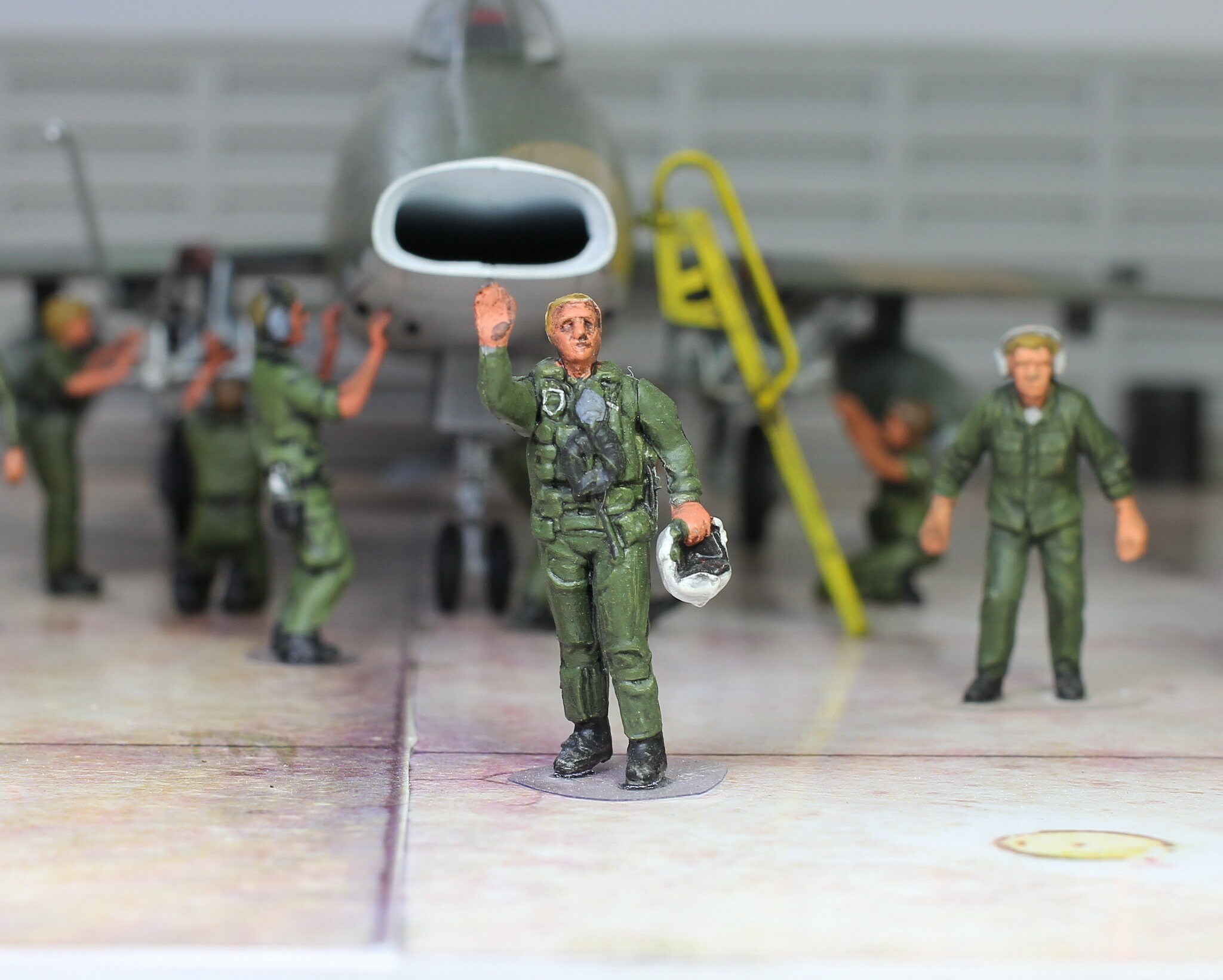 Painted Figure USAF Pilot 1:48 (built and Painted by Professional ...