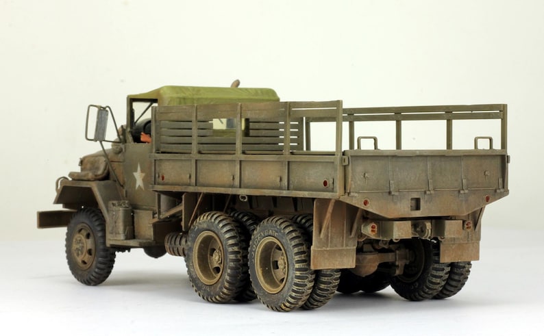 Probuilt 1:35 US Army M35A2 Cargo Truck Model /w Driver , Vietnam War ...