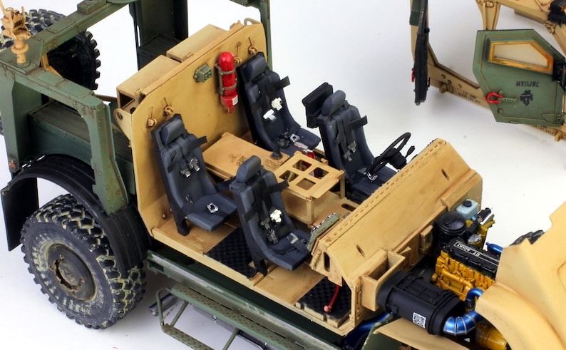 Probuilt Model 1:35 US Army M1240A1 M-ATV Modern Warfare (interior ...