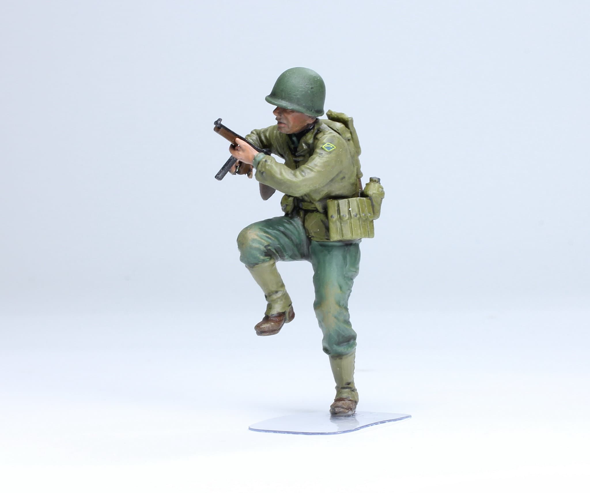 Painted Figure US Soldiers Moving in European Battlefield 06 Figures ...