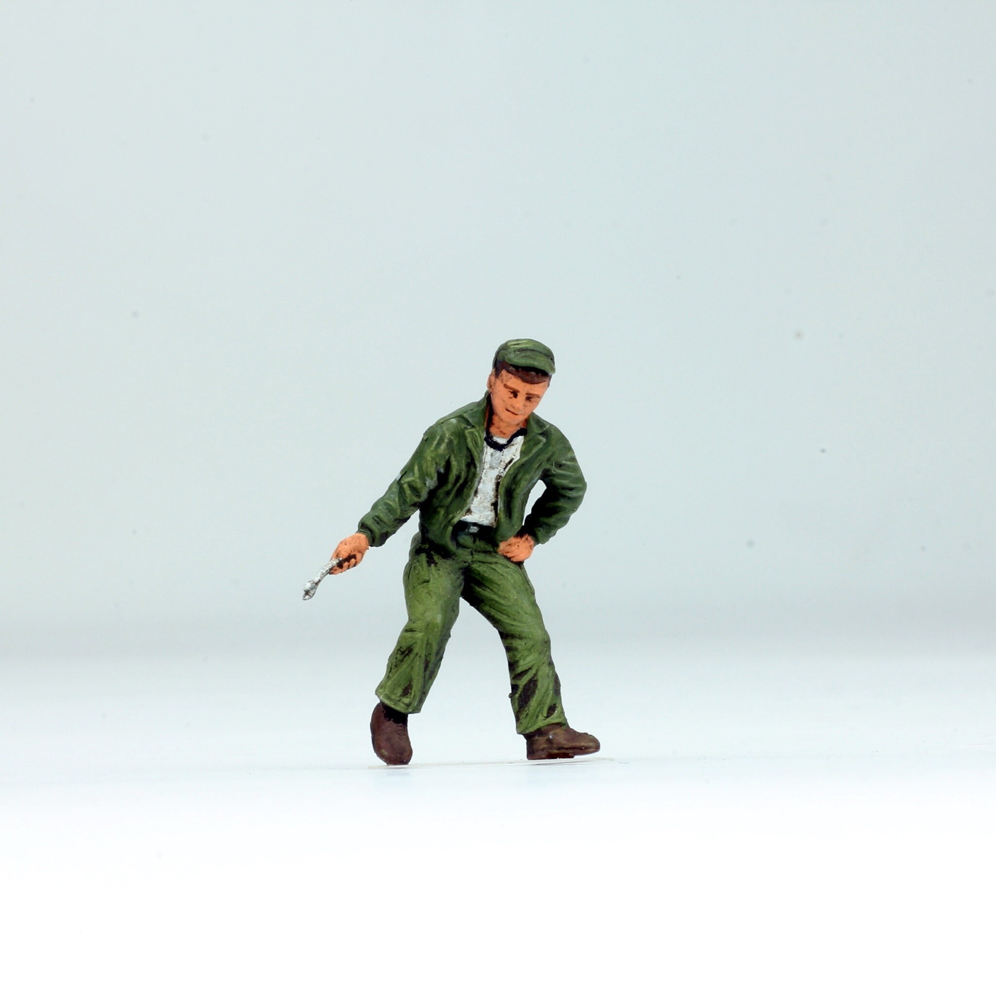 Painted Figure USAAF Ground Crew WWII (set 1) 1:48 (built and Painted ...