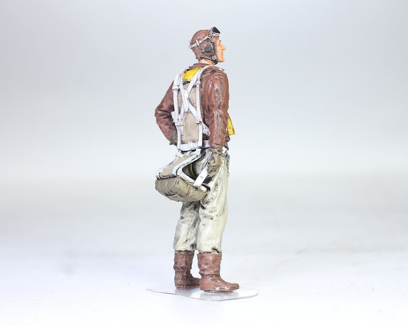 Painted Figure USAAF Pilot WWII 1:32 Scale built and Painted - Etsy