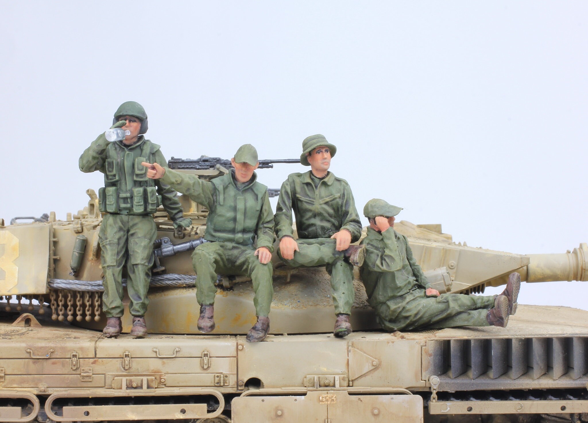 Painted Figures IDF Tank Crews 04 Figures, Tank is Not Included 1:35 ...