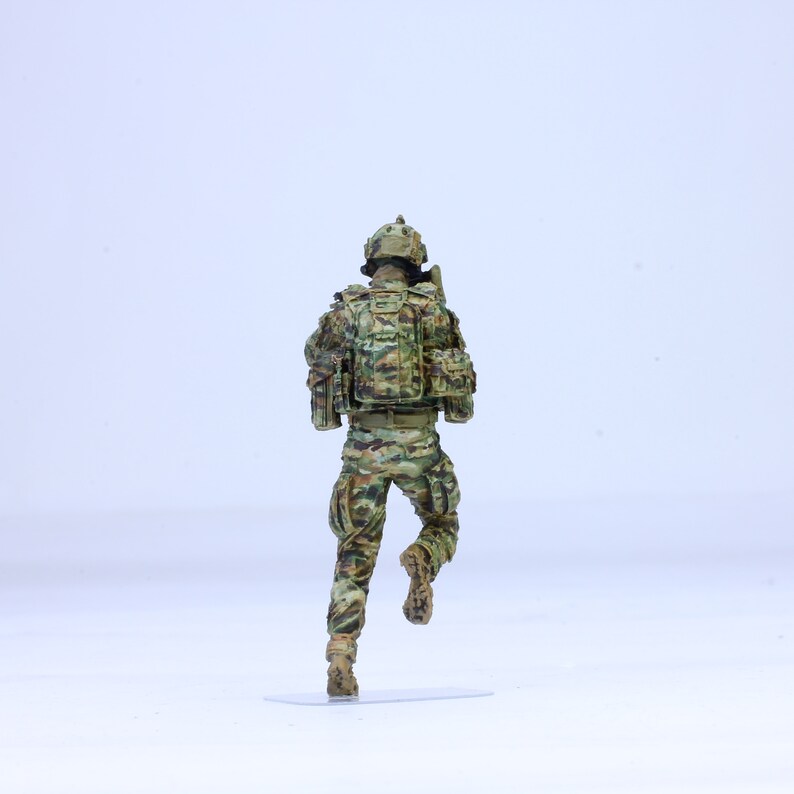 Painted Figure US Navy Seal Special Force in Multicam Camouflage ...