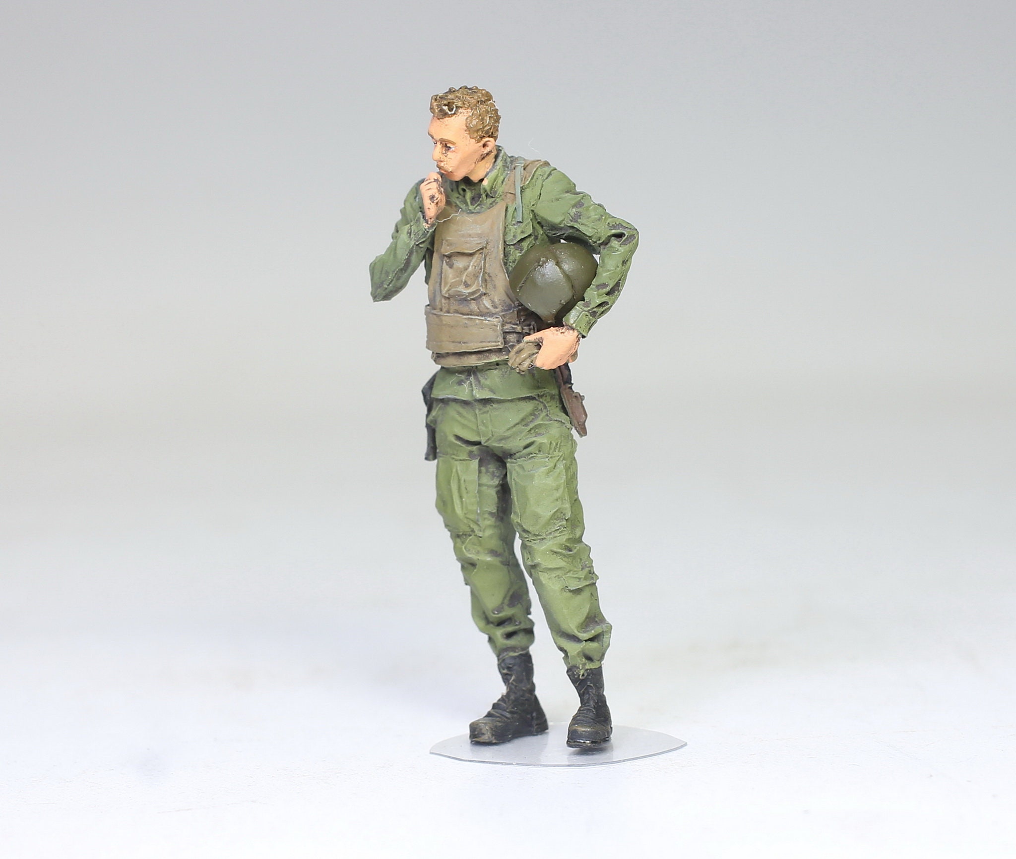 Painted Figures US Helicopter Pilots Vietnam war 1:35 scale Built and ...