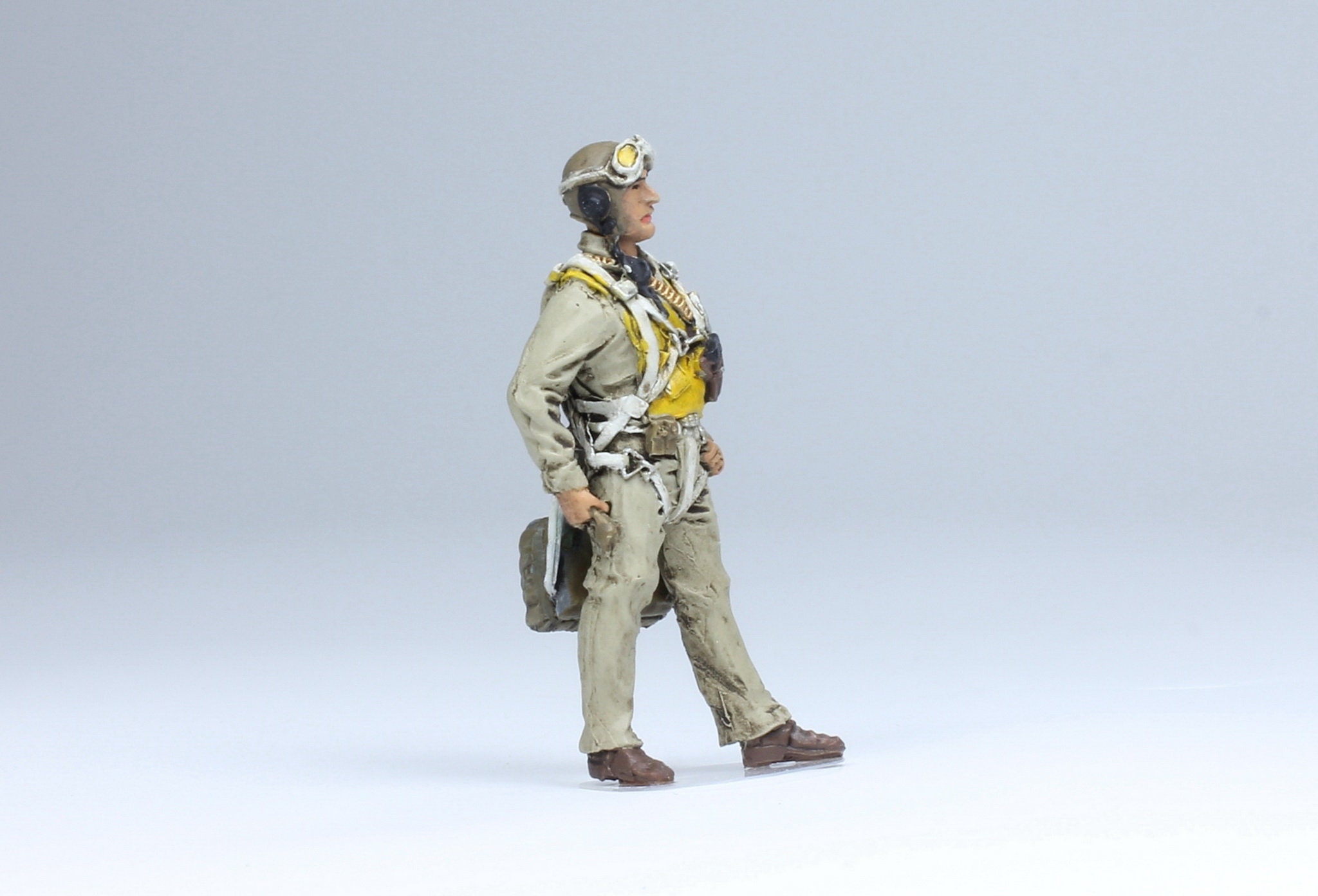 Painted Figure US Navy Pilot WWII 1:48 built and Painted by ...