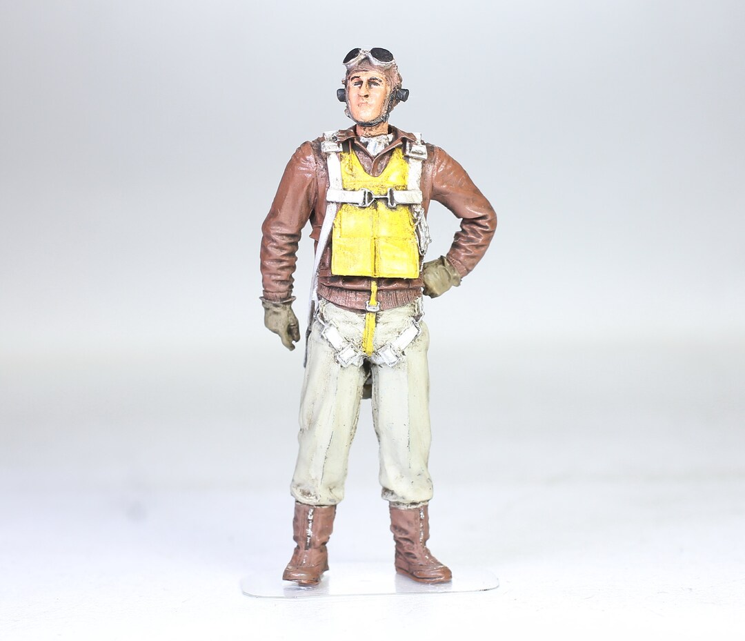 Painted Figure USAAF Pilot WWII 1:32 Scale built and Painted - Etsy