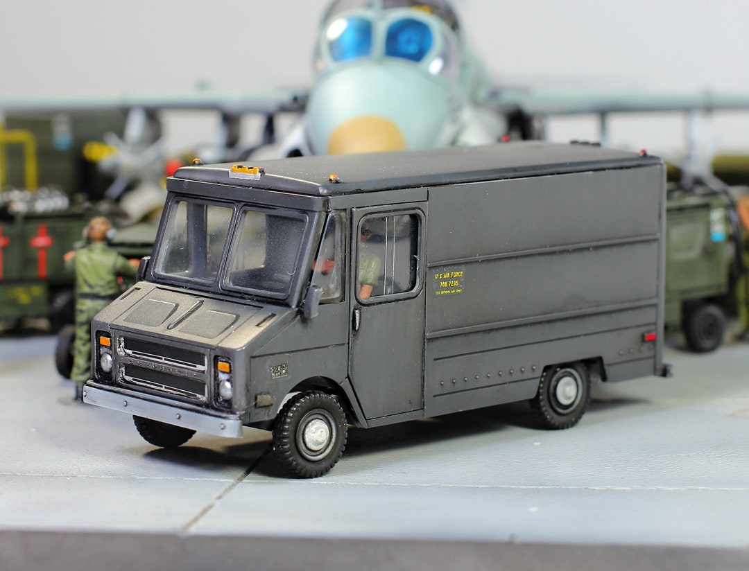 Probuilt 1:72 USAF Bus for Carrying Pilot in Airfield - Etsy