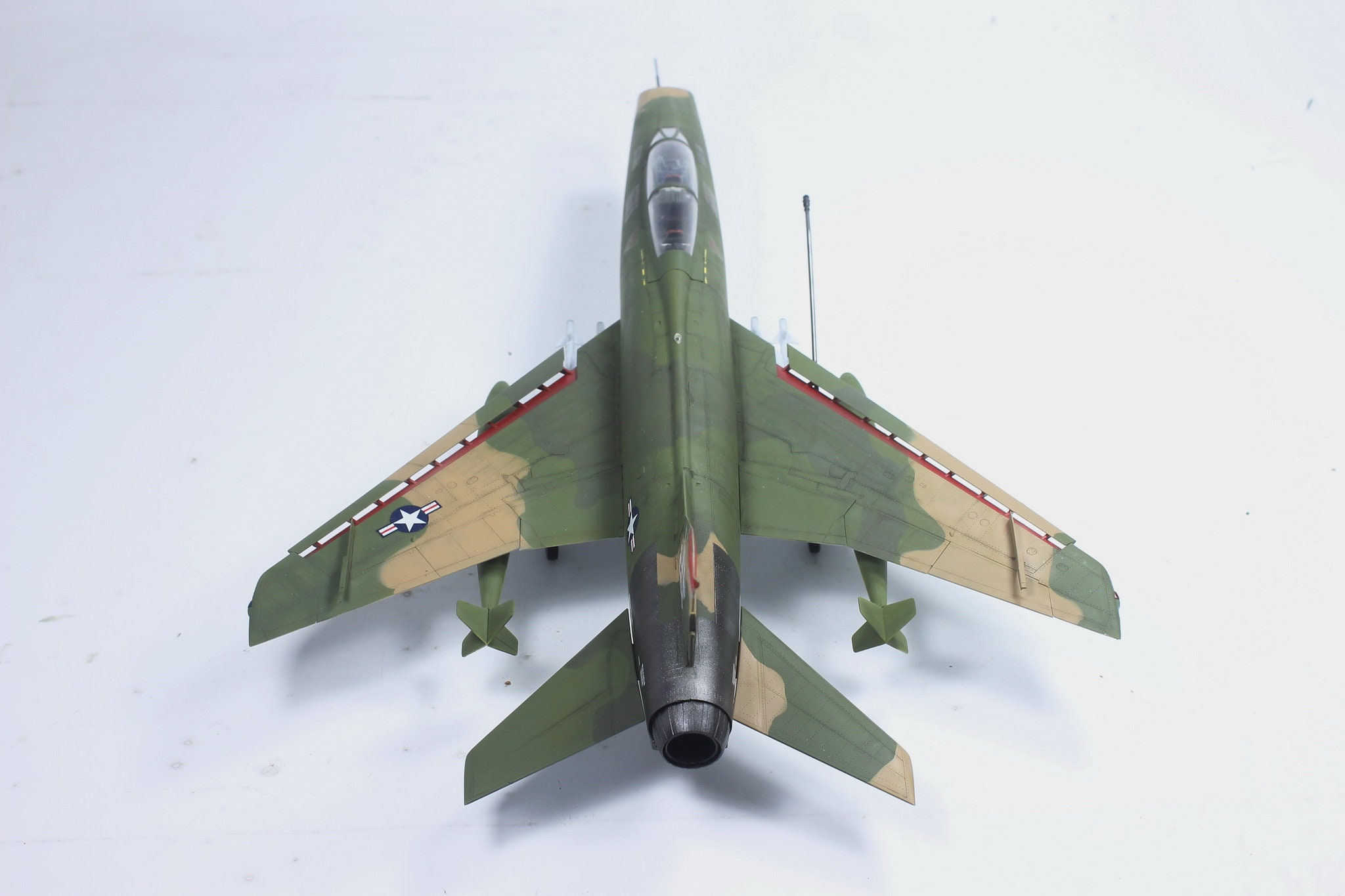 Probuilt Model USAF F-100F (02 Seats) Super Sabre Vietnam War 1:48 ...