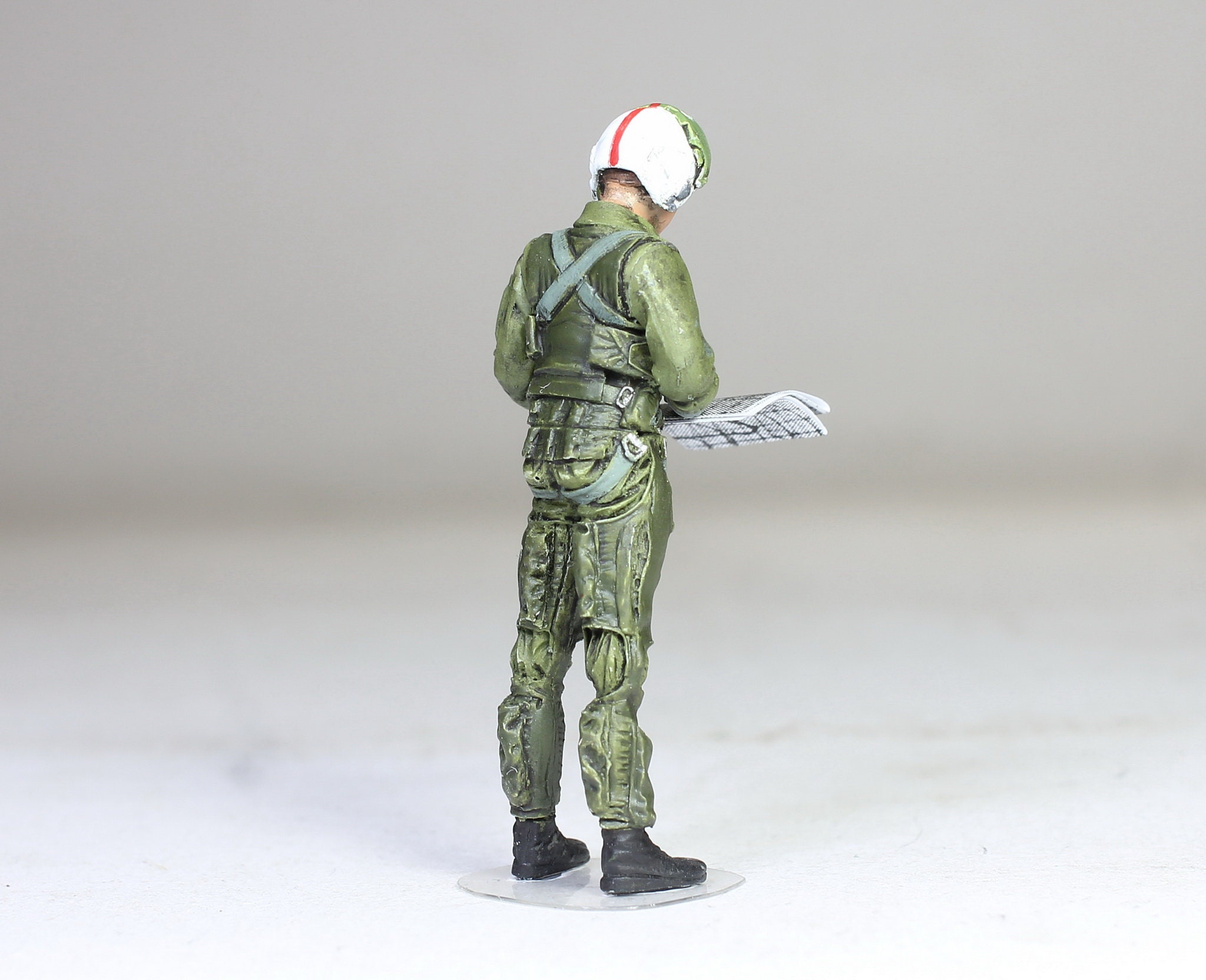 Painted Figure Modern USAF Fighter Pilot for F14 F18 A10 F22 F35 F16 1: ...