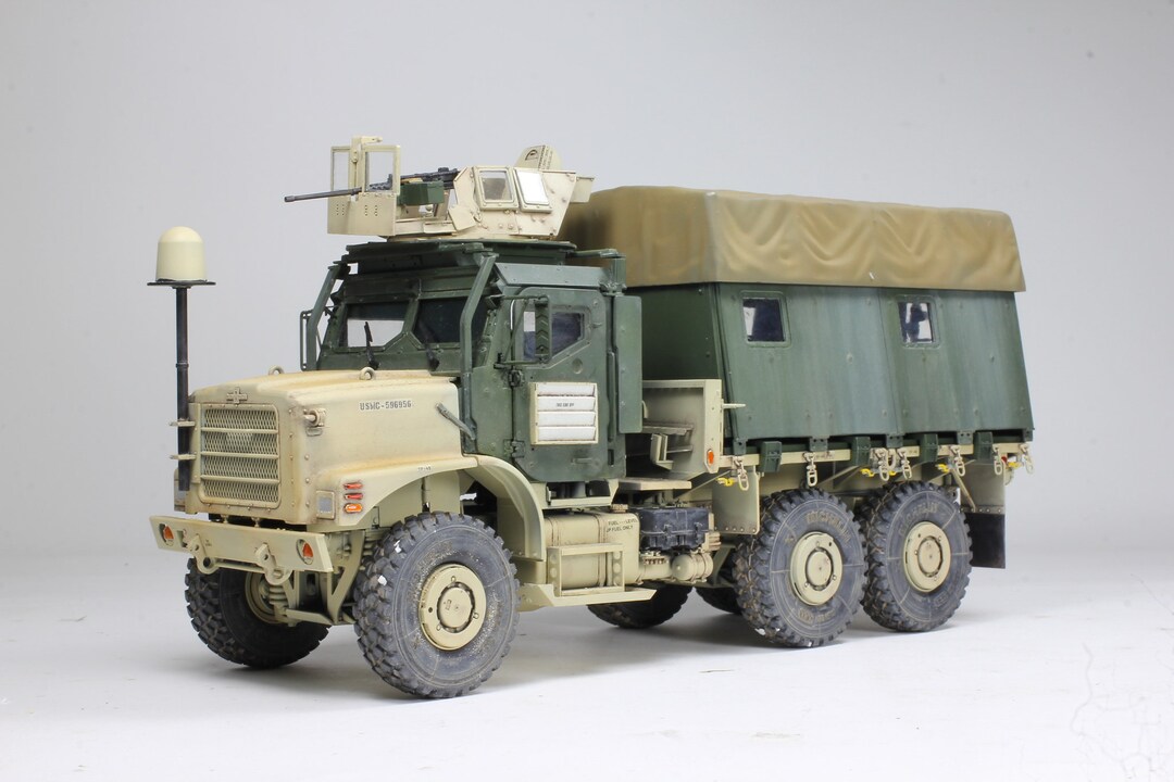 Pre-order 1:35 Probuilt Model US Army MTVR Truck With Armor Protection ...