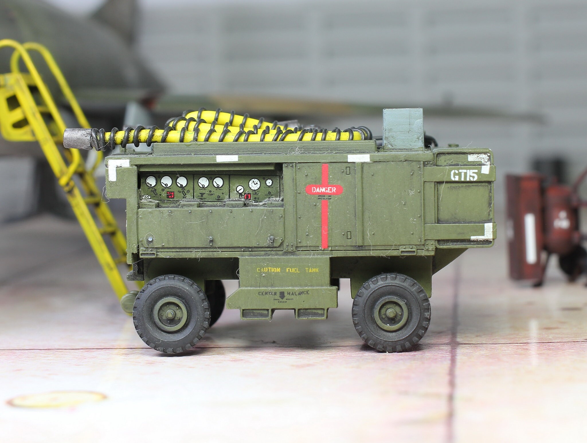 Pro Built USAF Generator Set /w Crew for Aircraft in Airbase - Etsy