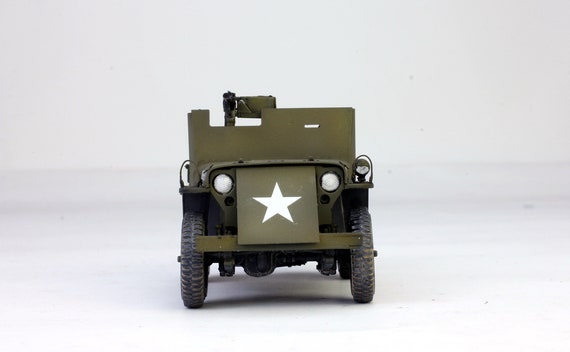 1/4 Ton 4x4 Armored Jeep W/.50cal Machine Gun WW2 1:35 1/4 Ton 4x4 Armored Jeep W/.50cal Machine Gun WW2 1:35
