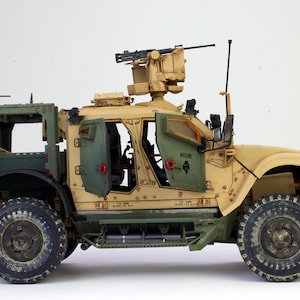 Probuilt Model 1:35 US Army M1240A1 M-ATV Modern Warfare (interior ...