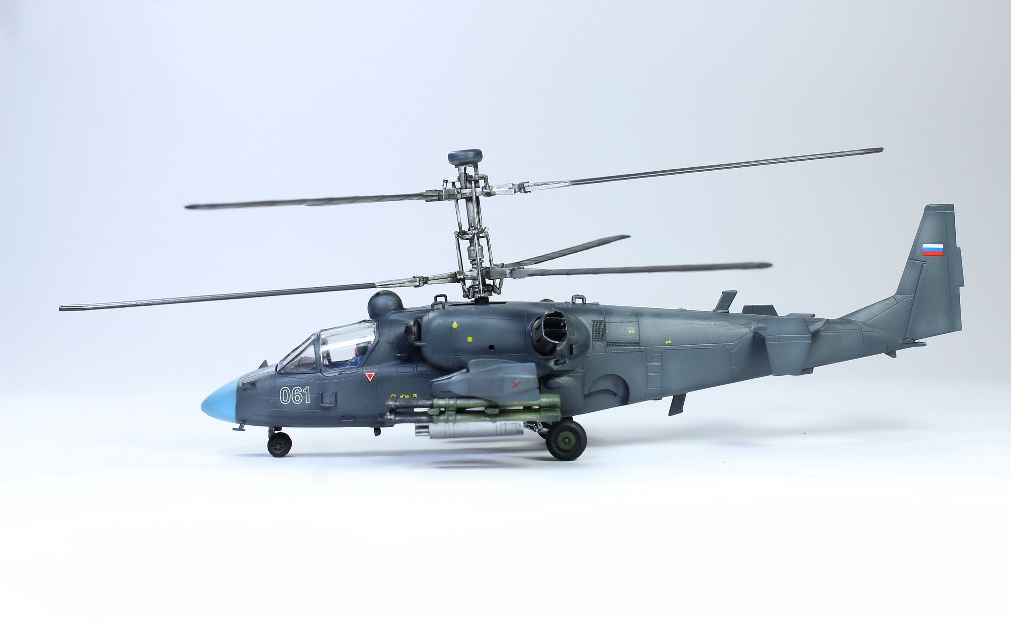 Kamov Alligator Ka-52 Russian Attack Gunship Helicopter 1:72 - Etsy