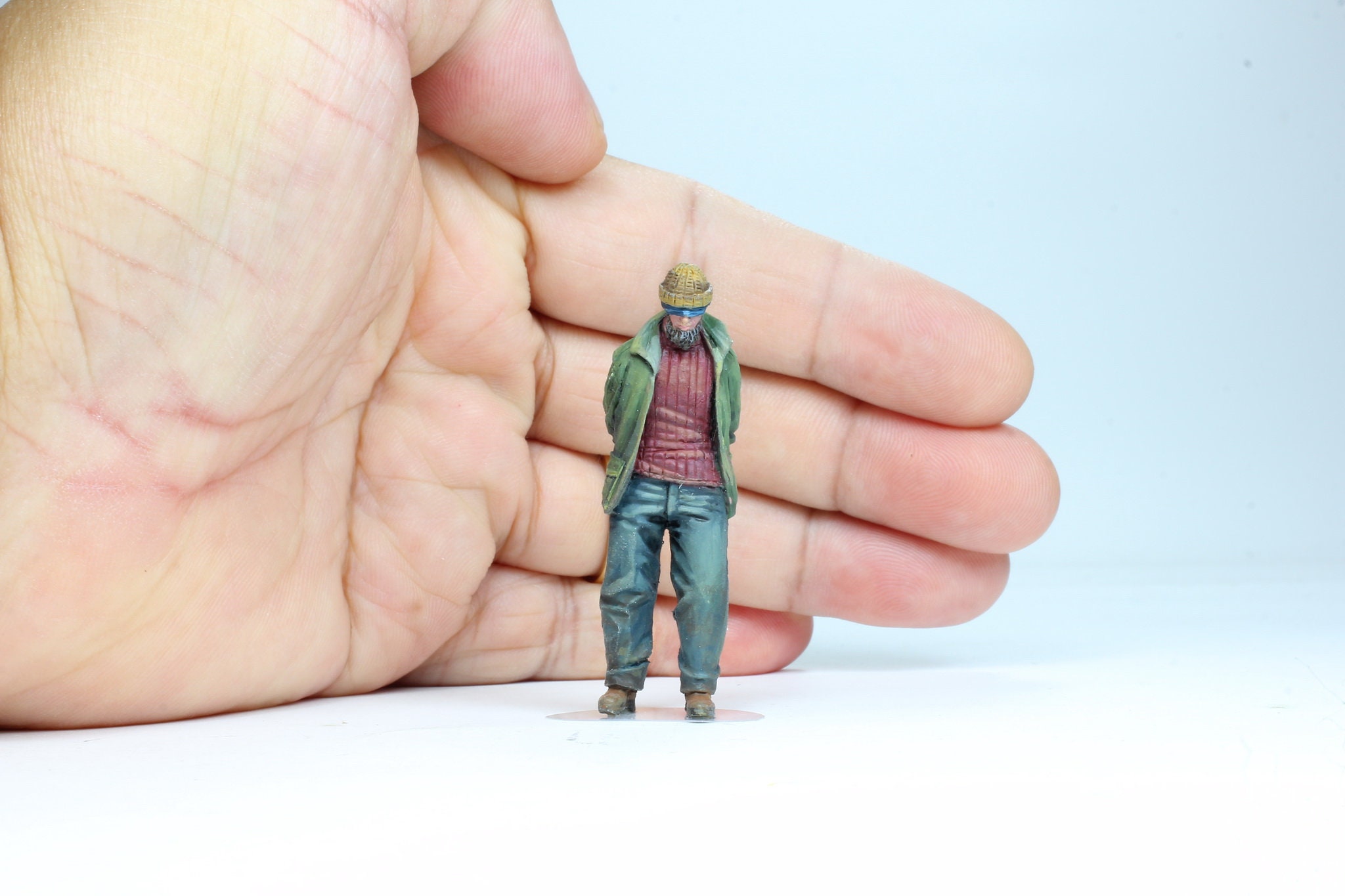 Painted Figure Middle East POW 1:35 Scale (built and Painted by ...