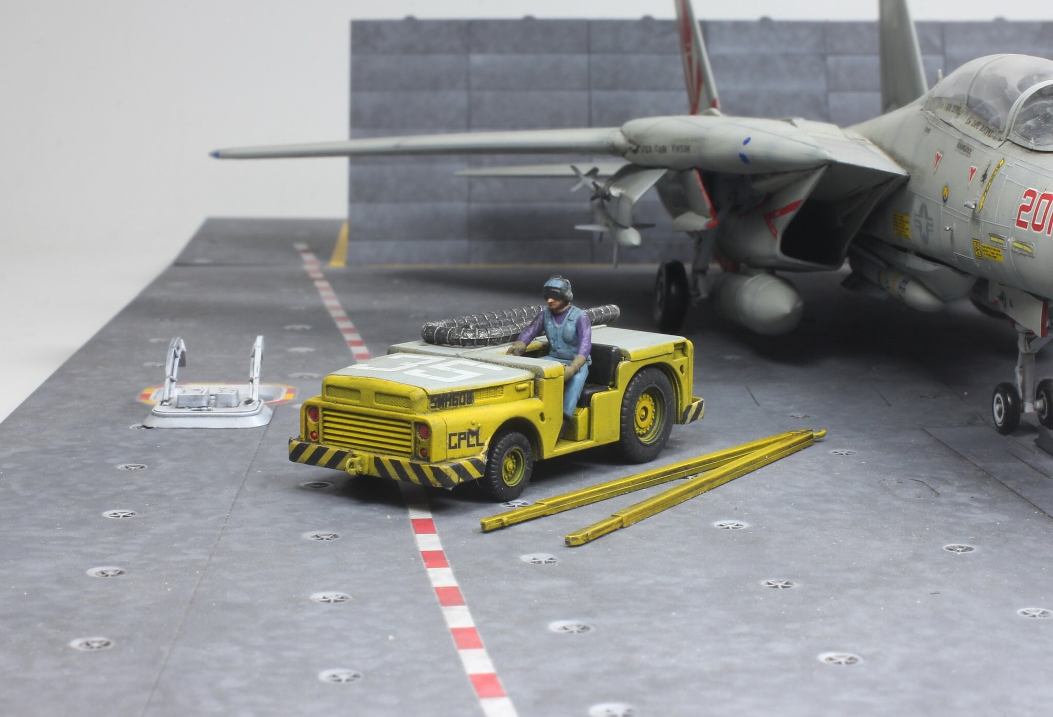 US Navy Flight Deck Tractor Model 1:72 Scale - Built & Painted - Etsy