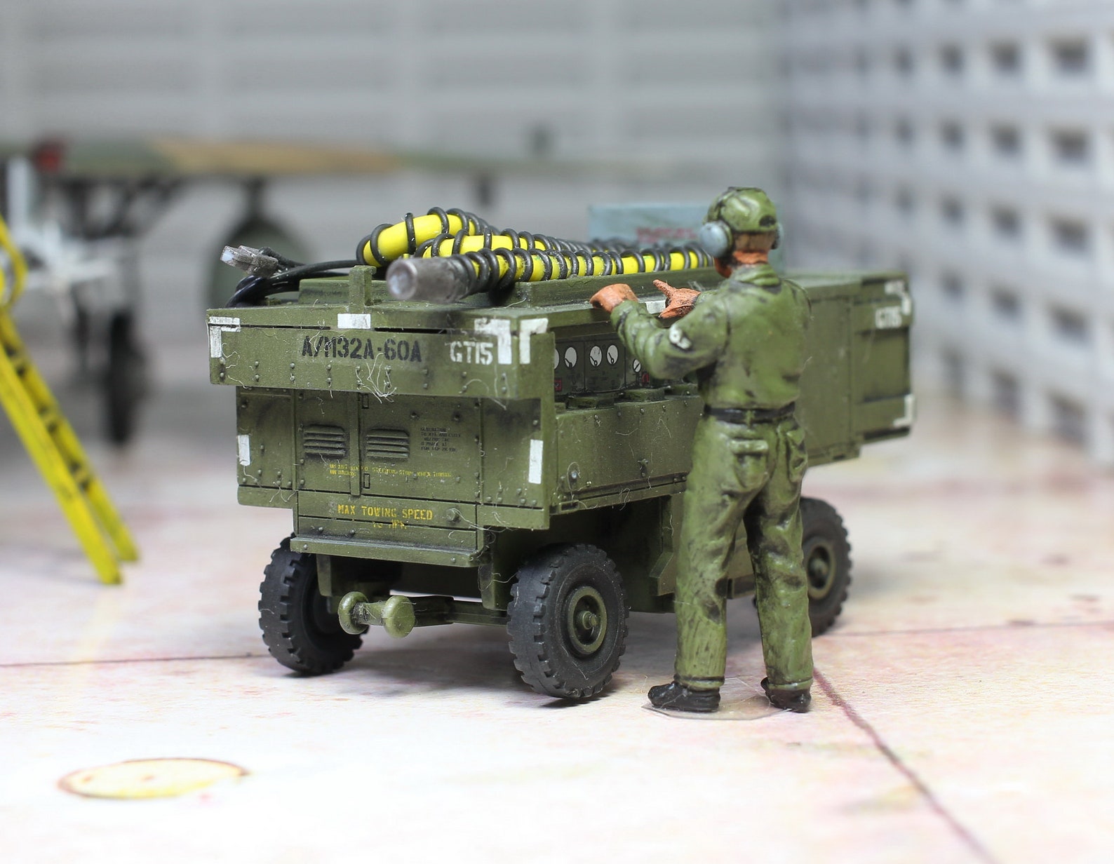 Pro Built USAF Generator Set /w Crew for Aircraft in Airbase - Etsy