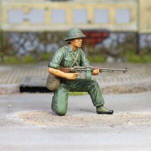 Painted Figure NVA Sappers in Fight (4 Figures) in Battle, Vietnam War ...