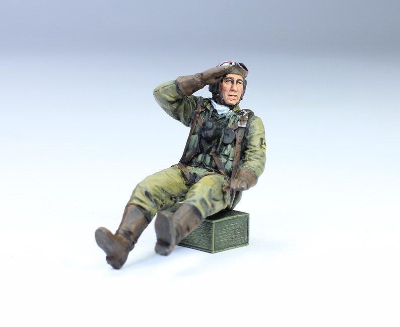 Painted Figure Seated Japanese Pilot in WWII 1:32 scale Built | Etsy