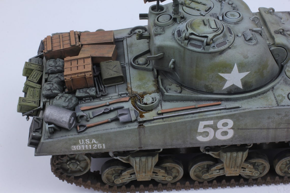 Probuilt Model M4A3 Sherman Tank /w 105mm WW2 1:35 built and Painted by ...